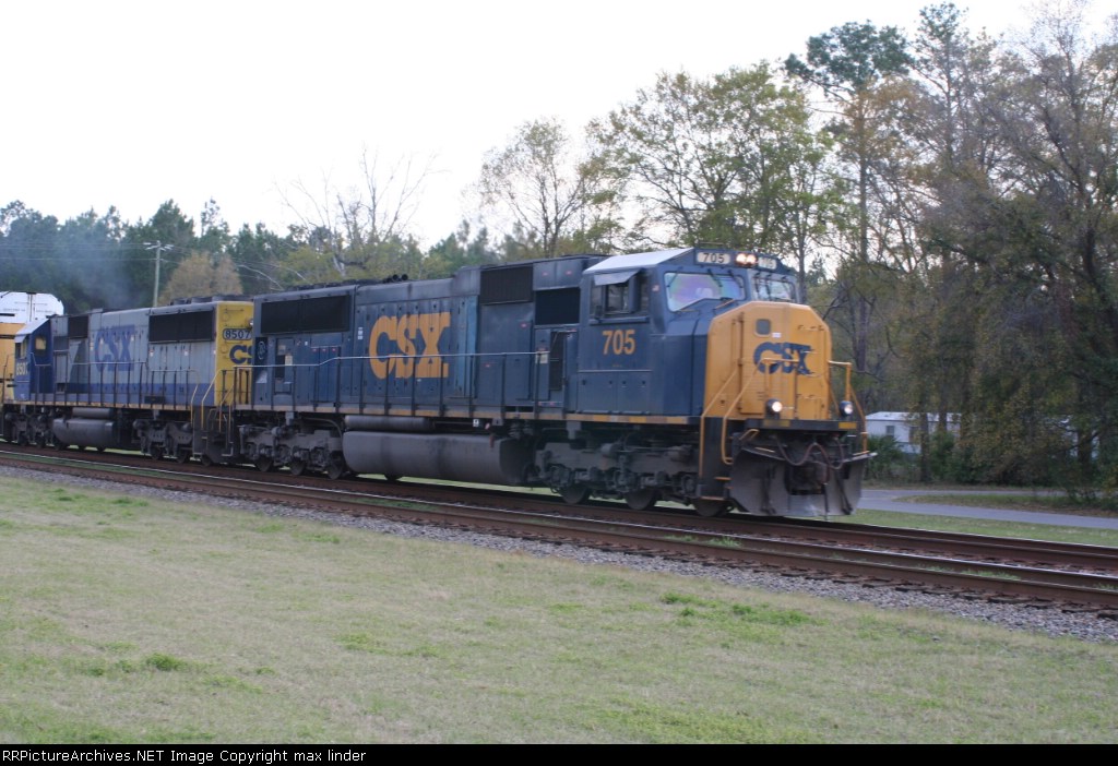 CSX 705